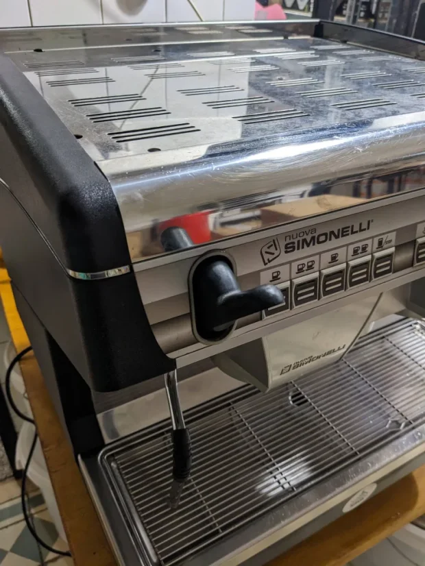 Nuova Simonelli Appia II 2GR Bazarový| Spa coffee