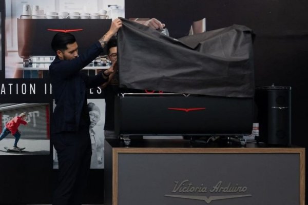 Victoria Arduino Eagle One Prima - machine à café professionnelle