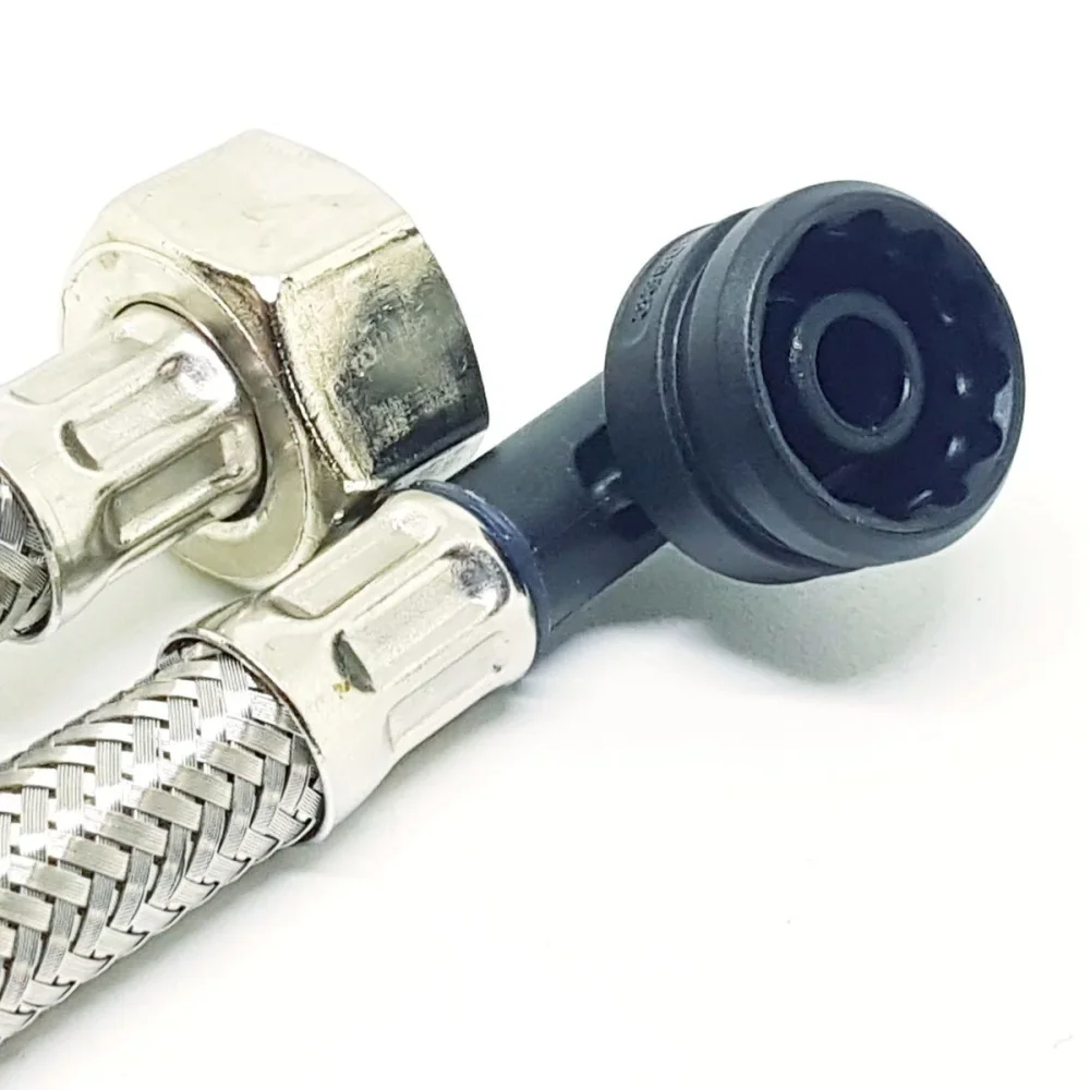 BWT Connecting hose DN 8, 1.5 m, FLEX elbow 90°, coupling nut FM 3/4 ...