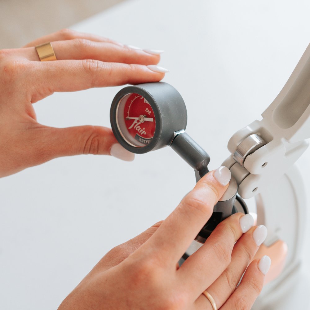 Flair Signature Espresso Maker - Kvalitní Malý Kávovar 230V