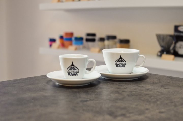 8 rules for serving coffee in your café :: Green Plantation