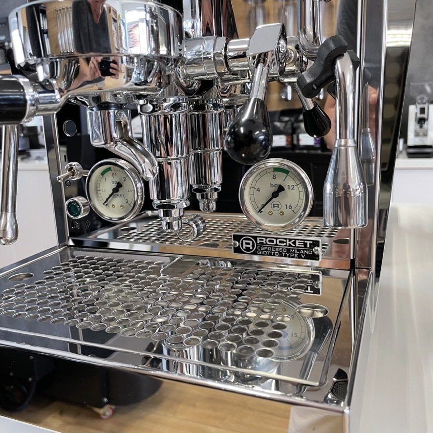 Rocket Espresso Giotto Cronometro V - home lever coffee machine