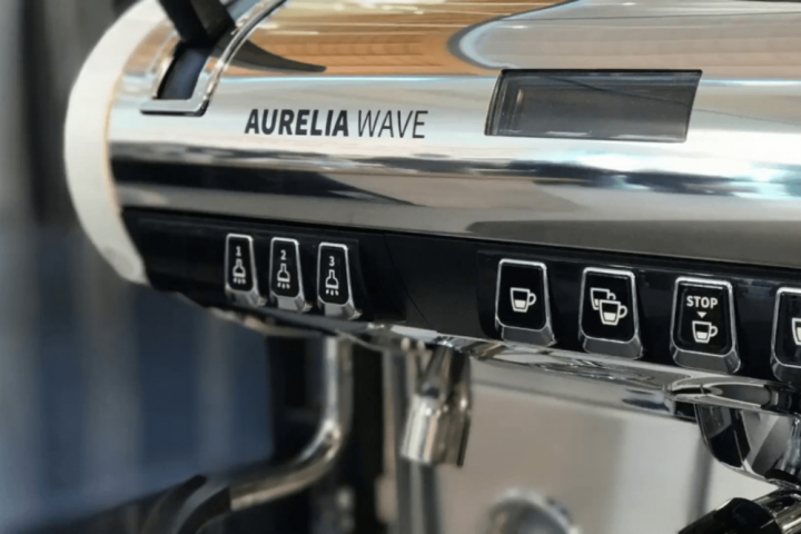 Introduction of the Nuova Simonelli Aurelia Wave coffee machines :: Green Plantation